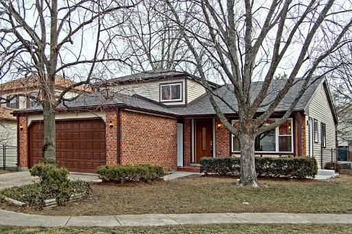 645 Randi, Hoffman Estates, IL 60169