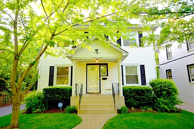 224 Olmsted, Riverside, IL 60546