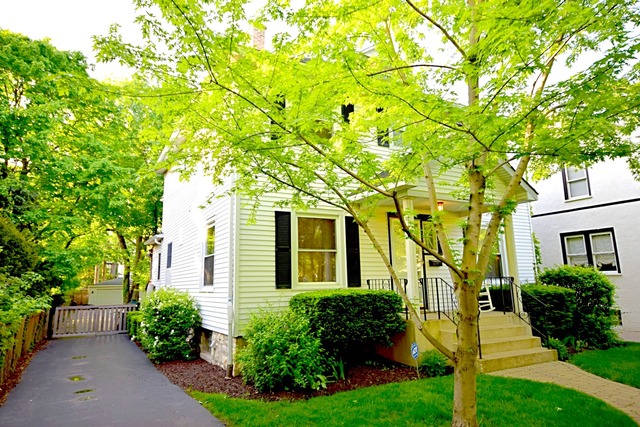 224 Olmsted, Riverside, IL 60546