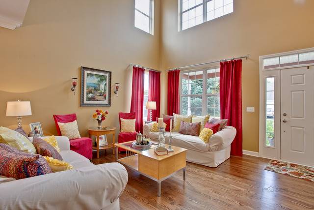 2375 Fishhook, Wauconda, IL 60084