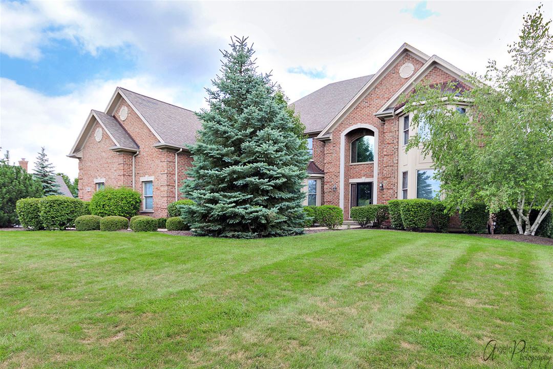 280 Joshua, Hawthorn Woods, IL 60047