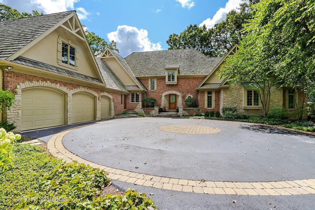 202 Northampton, Lincolnshire, IL 60069