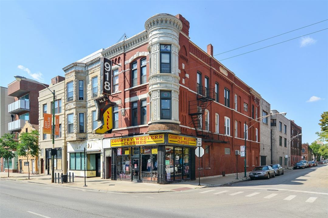 1631 W Walton, Apt 2, Chicago, IL 60622 - East Village