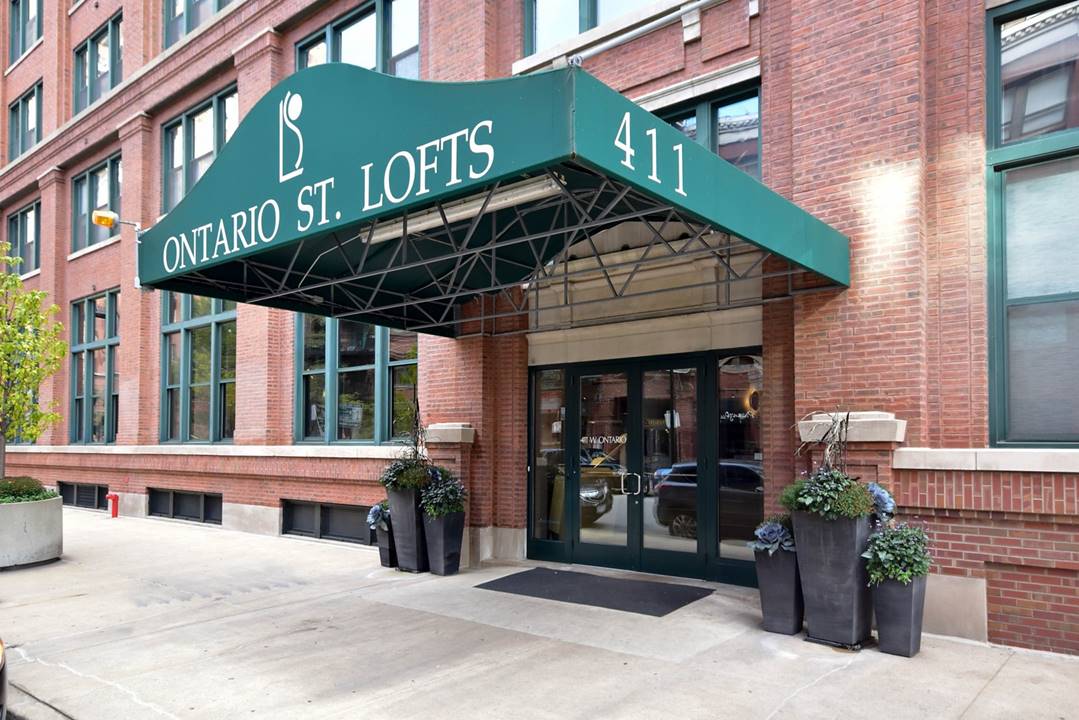 411 W Ontario, Unit 702, Chicago, IL 60654 - River North