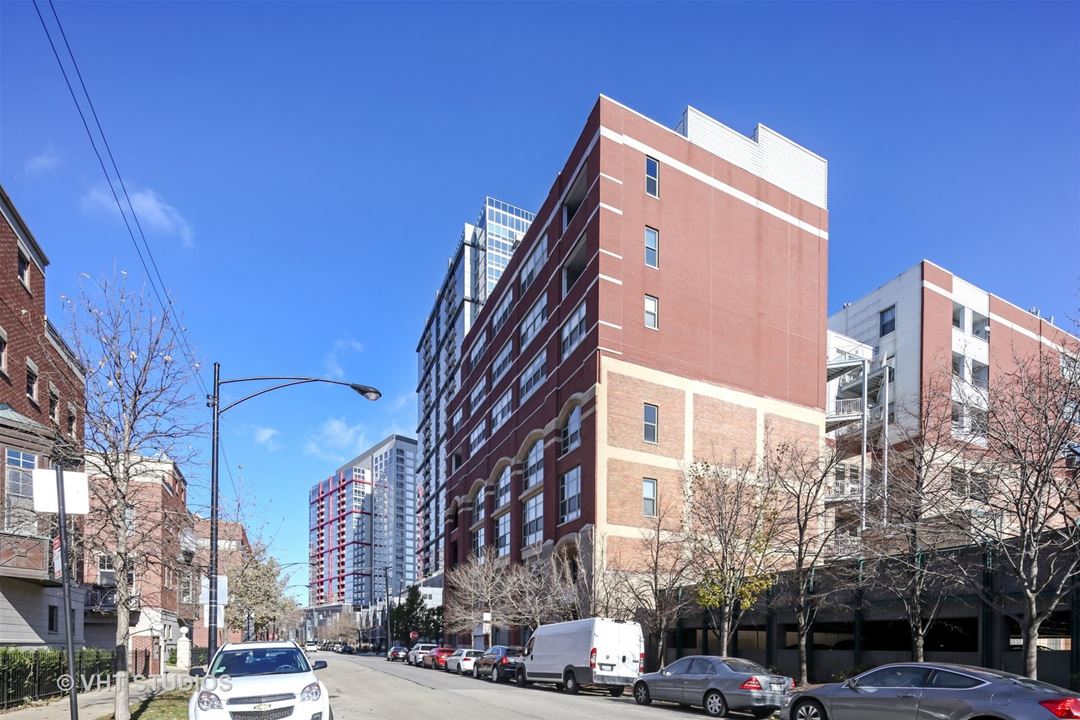 2001 S Calumet, Unit 212, Chicago, IL 60616 - South Loop