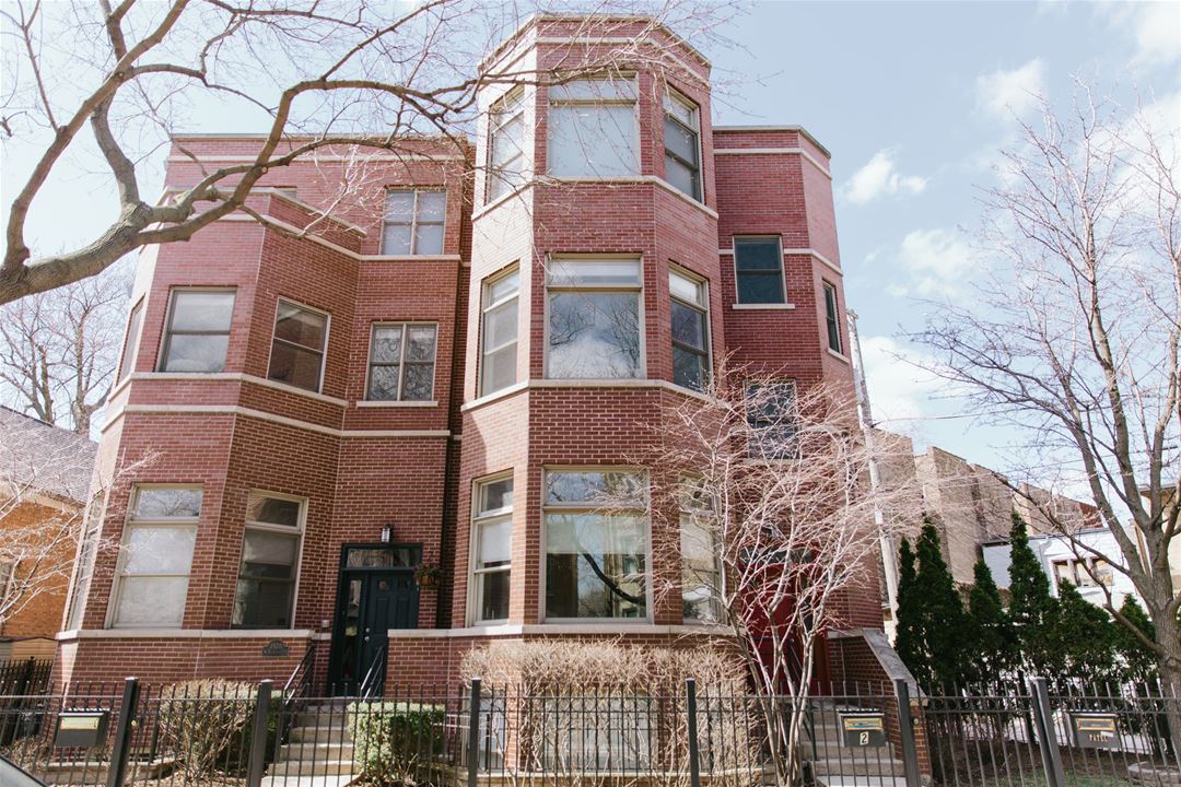 1928 W Evergreen, Unit 2, Chicago, IL 60622 - Wicker Park