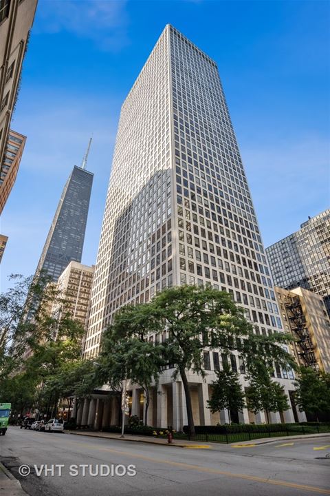 260 E Chestnut, Unit 1707, Chicago, IL 60611 - Streeterville