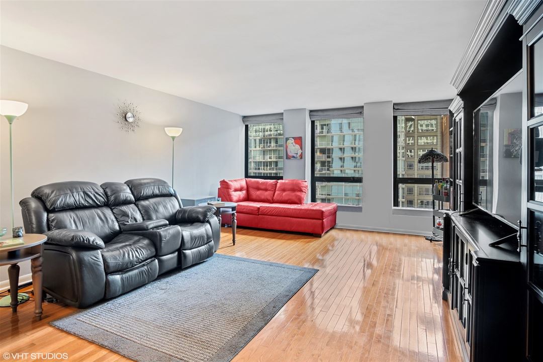 260 E Chestnut, Unit 1707, Chicago, IL 60611 - Streeterville
