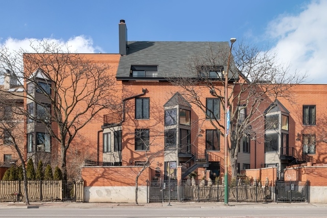 1603 N Cleveland, Chicago, IL 60614 - Old Town