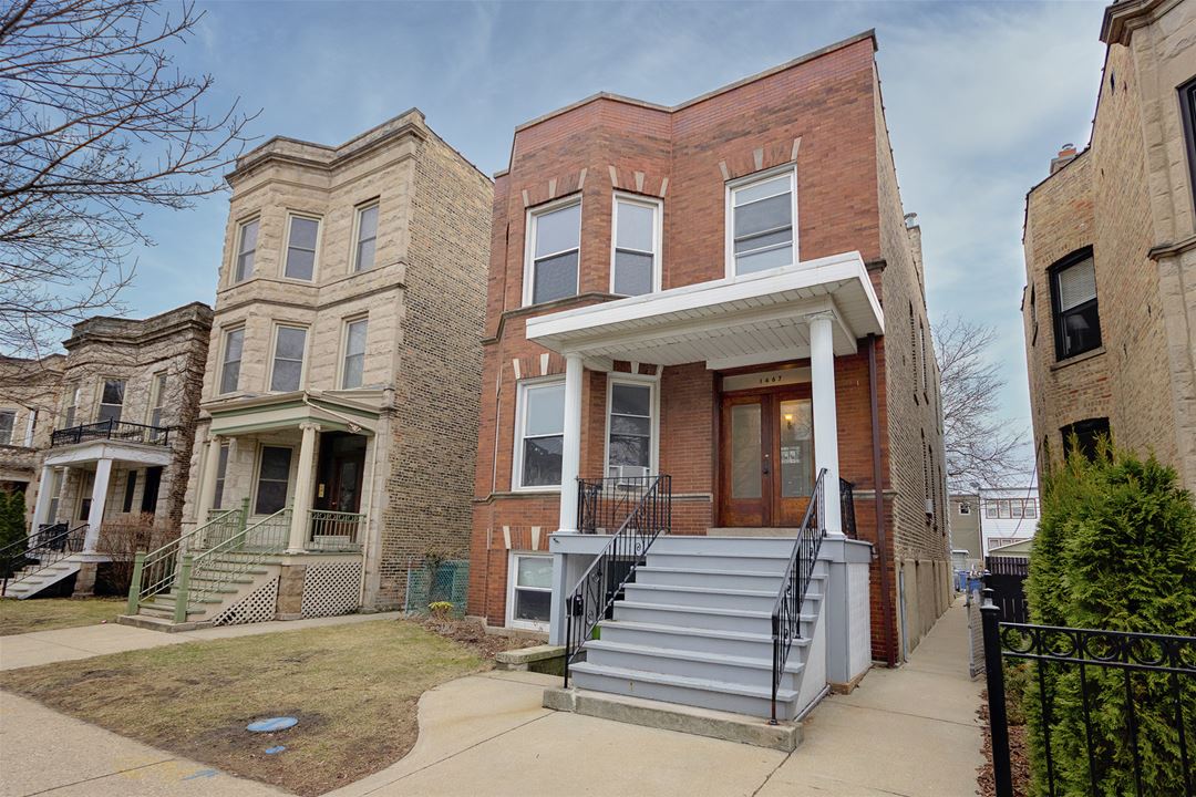 1467 W Berwyn, Chicago, IL 60640 - Andersonville