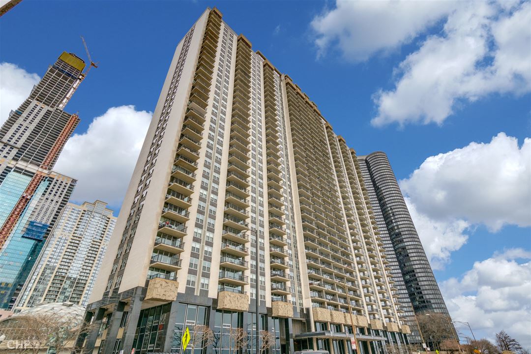 400 E Randolph, Unit 2906, Chicago, IL 60601 - New Eastside