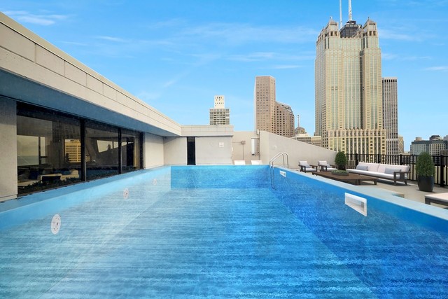 2 E Oak, Apt 1902, Chicago, IL 60611 - Gold Coast