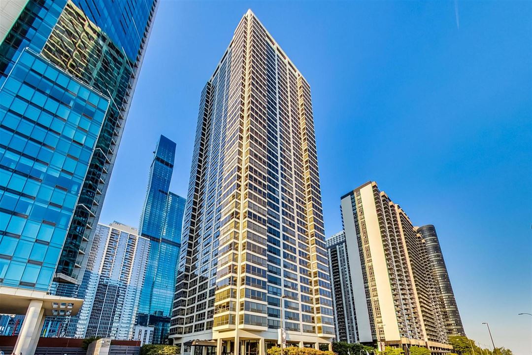 360 E Randolph, Unit 1008, Chicago, IL 60601 - New Eastside