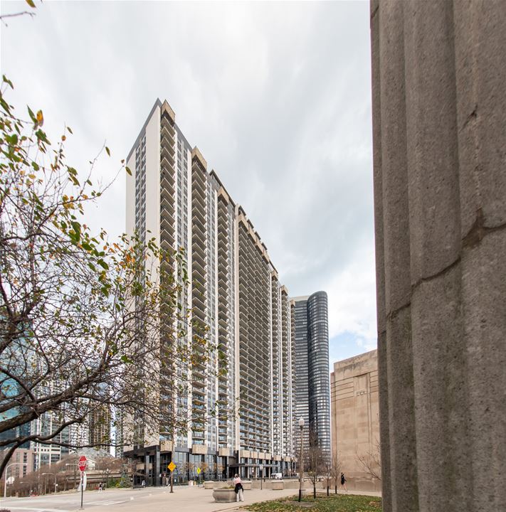400 E Randolph, Apt 1605, Chicago, IL 60601 - New Eastside