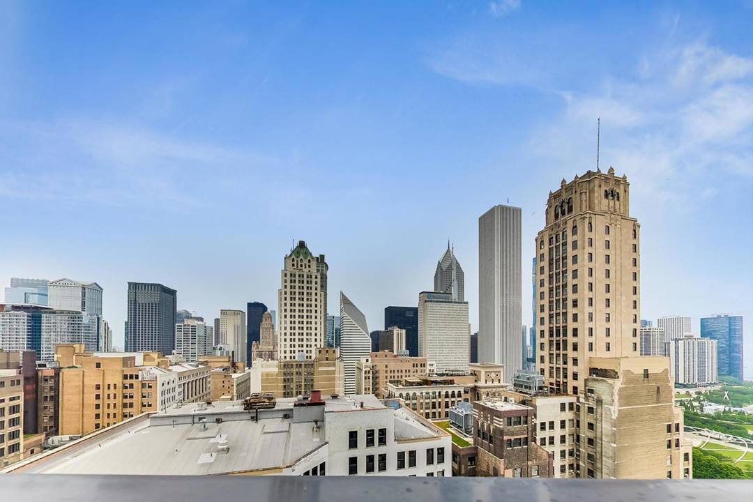 60 E Monroe, Unit 2808, Chicago, IL 60603 - The Loop