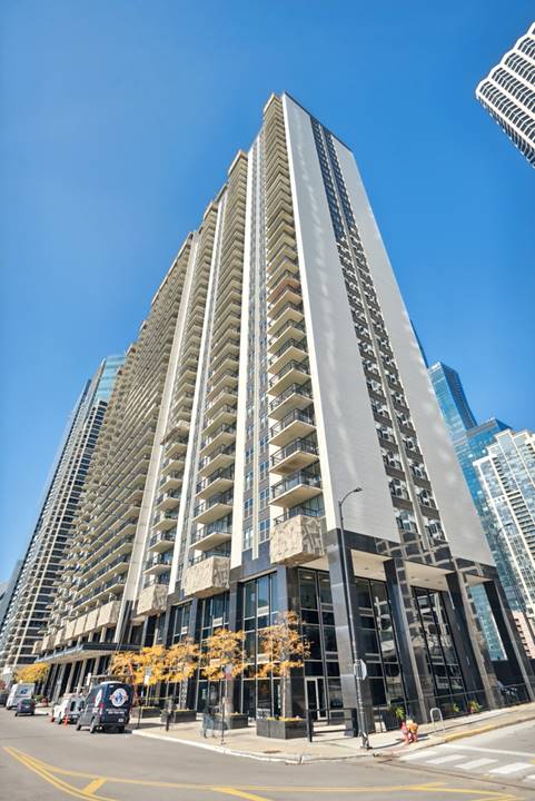 400 E Randolph, Unit 2420, Chicago, IL 60601 - New Eastside