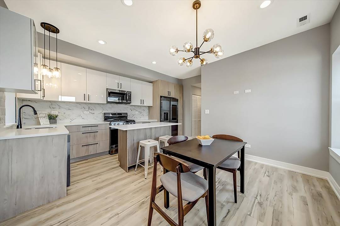 6357 N Paulina, Apt 3N, Chicago, IL 60660 - Edgewater