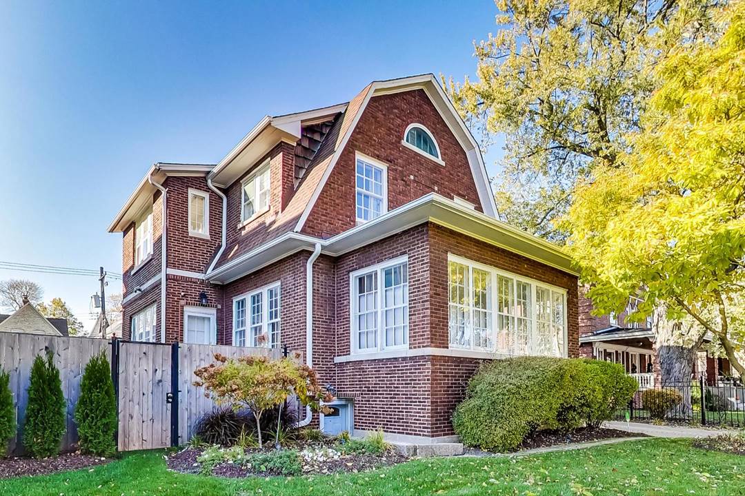 2550 N Kimball, Chicago, IL 60647 - Logan Square