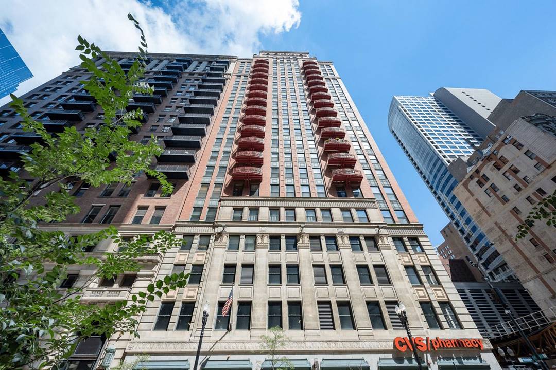 208 W Washington, Apt 908, Chicago, IL 60606 - The Loop