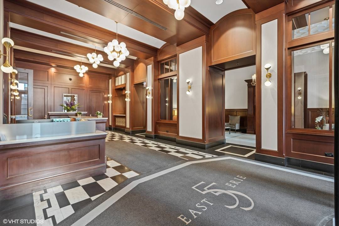 55 E Erie, Unit 4405, Chicago, IL 60611 - River North