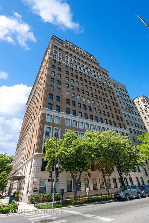 3500 N Lake Shore, Unit 12B, Chicago, IL 60657 - Lakeview