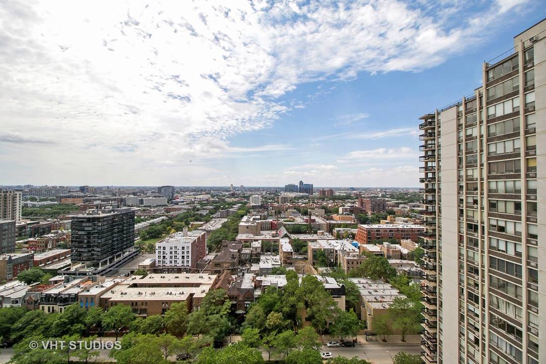 1355 N Sandburg, Apt 2305, Chicago, IL 60610 - Old Town