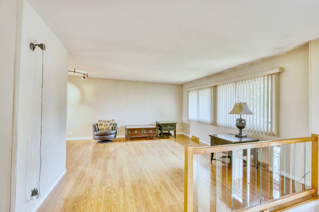 Homes ZIP Code 60126