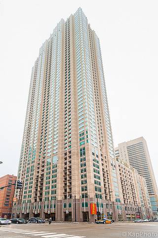 33 W Ontario, Apt 46G, Chicago, IL 60654 - River North