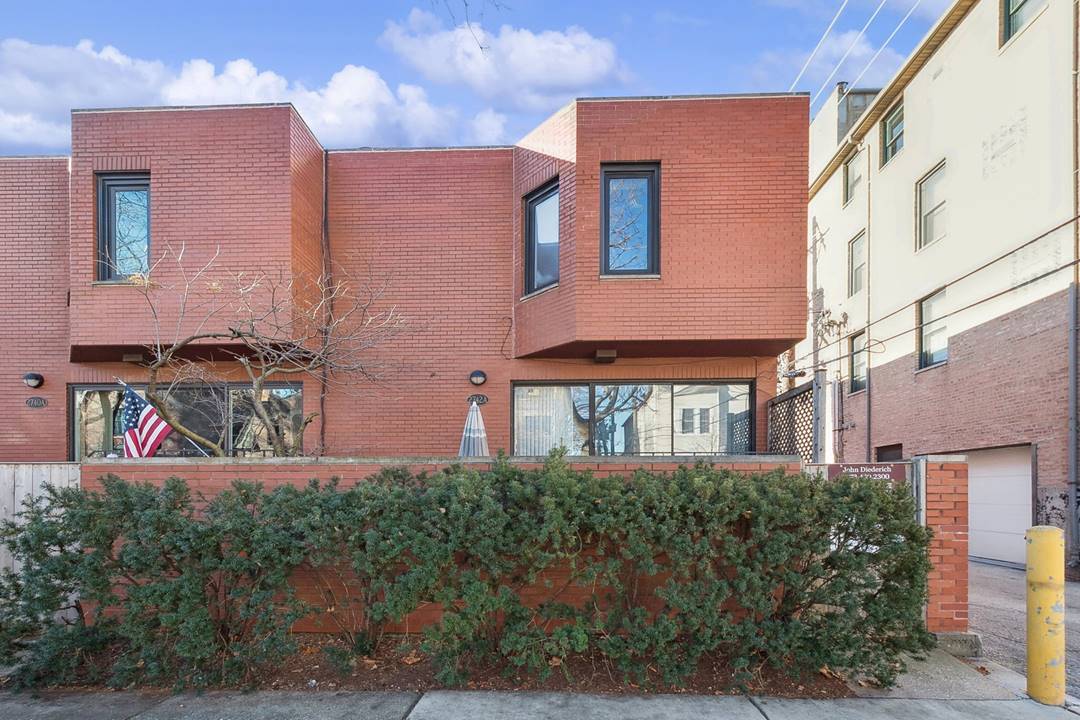 2742 N Dayton, Unit A, Chicago, IL 60614 - Lincoln Park