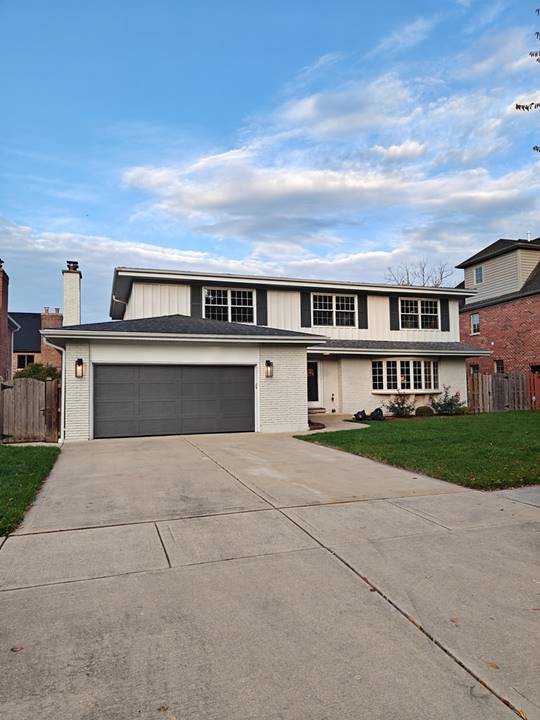 484 S Prospect, Elmhurst, IL 60126