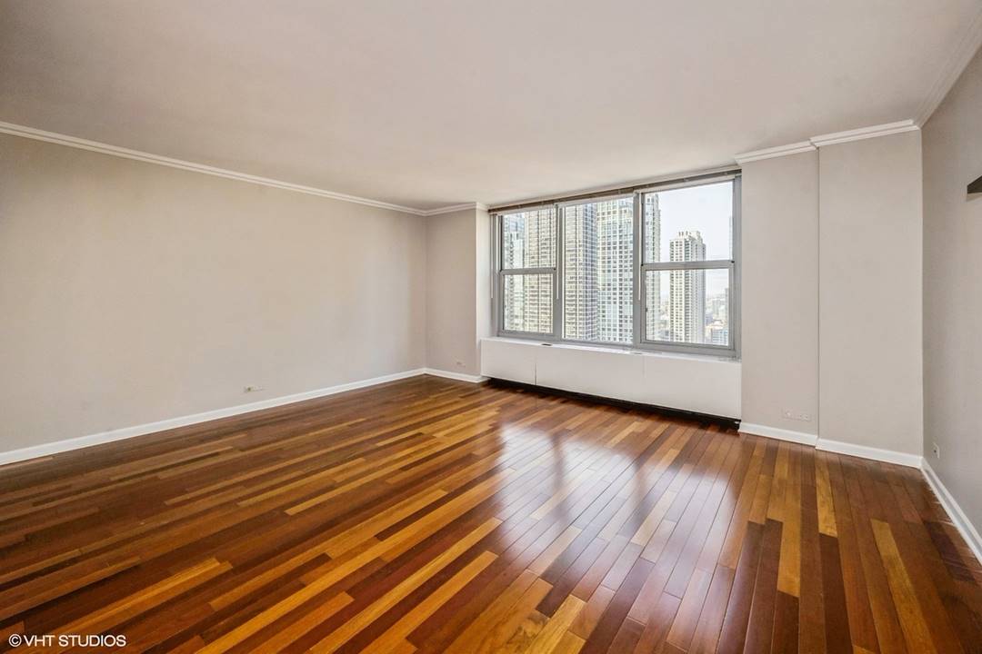 777 N Michigan, Unit 3407, Chicago, IL 60611 - Streeterville