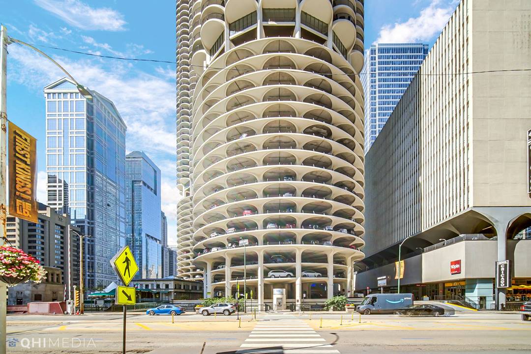 300 N State, Unit 2329, Chicago, IL 60654 - River North
