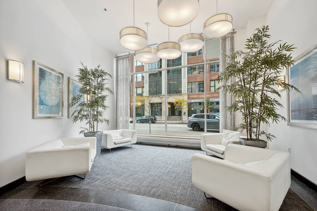 757 N Orleans, Unit 612, Chicago, IL 60654 - River North