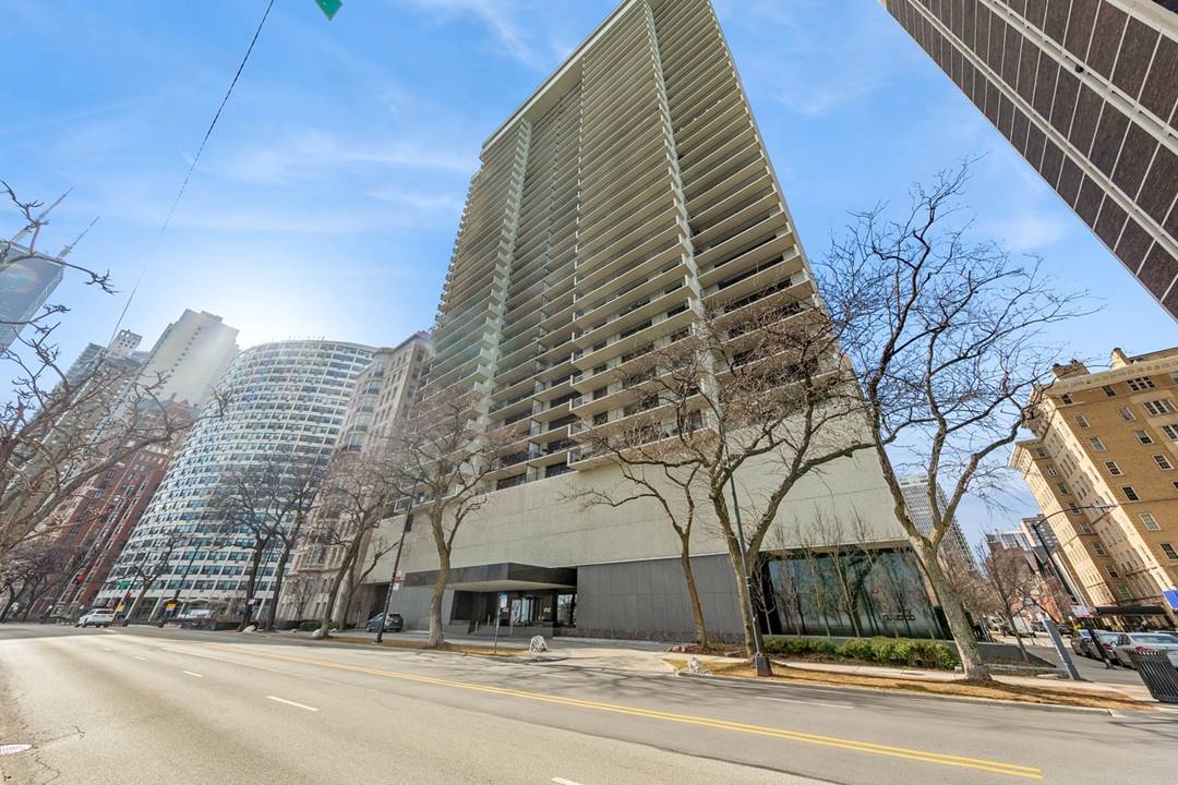 1212 N Lake Shore, Unit 13CN, Chicago, IL 60610 - Gold Coast