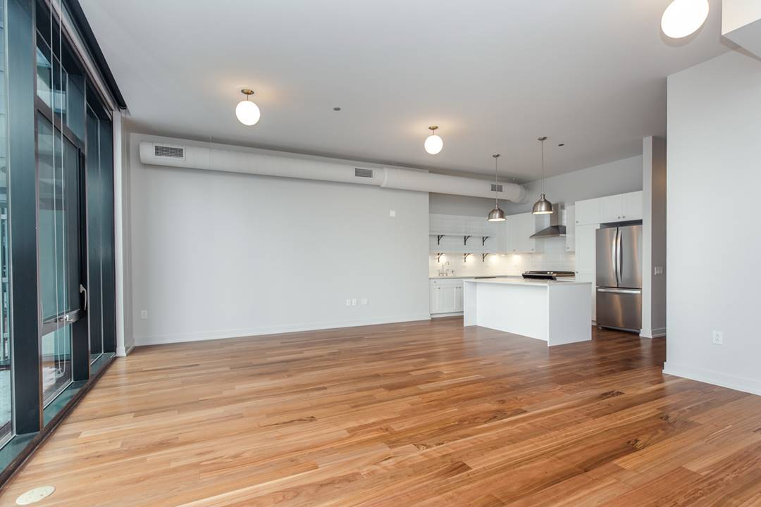 676 N Lasalle, Apt 721, Chicago, IL 60654 - River North