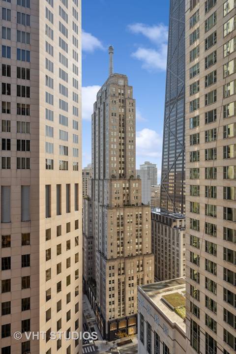 100 E Walton, Unit 32C, Chicago, IL 60611 - Gold Coast
