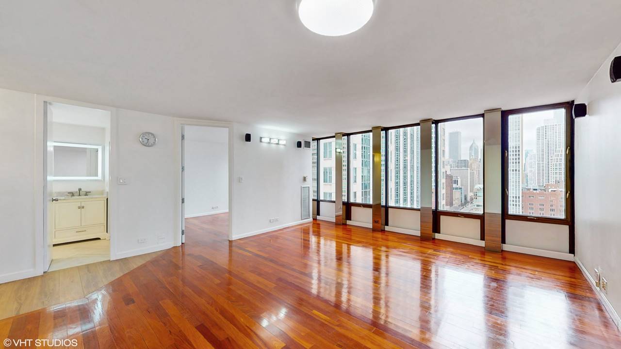 100 E Walton, Unit 31E, Chicago, IL 60611 - Gold Coast
