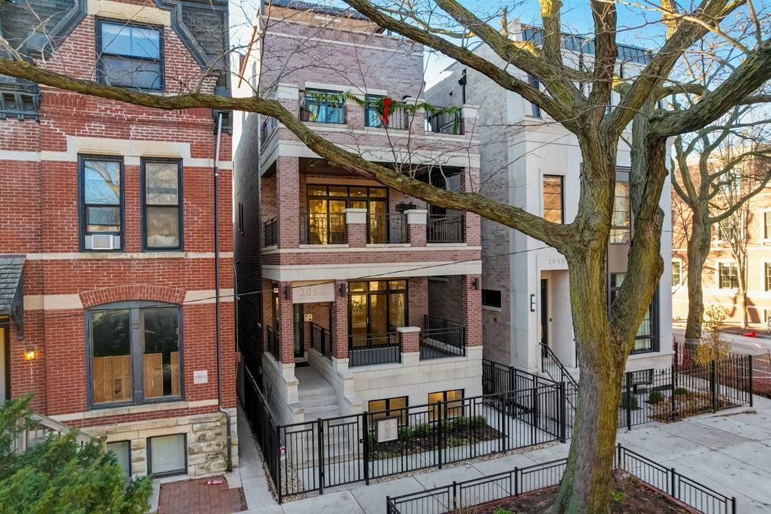 2056 N Dayton, Unit 1, Chicago, IL 60614 - Lincoln Park