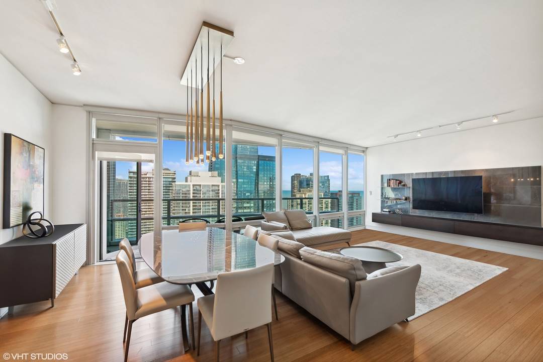 340 E Randolph, Unit 4002, Chicago, IL 60601 - New Eastside