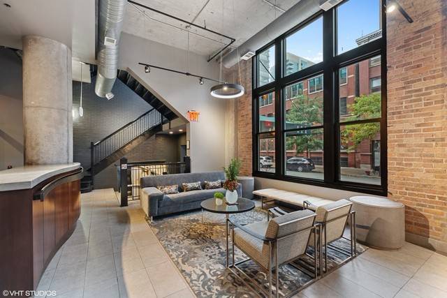 411 W Ontario, Apt 225, Chicago, IL 60654 - River North