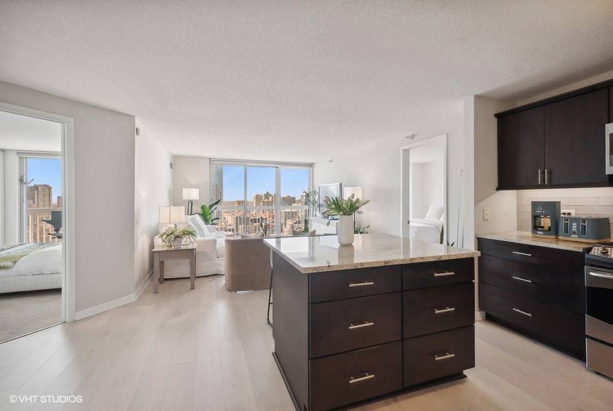 545 N Dearborn, Apt 2211, Chicago, IL 60654 - River North