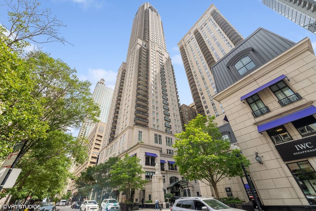 11 E Walton, Unit 3101, Chicago, IL 60611 - Gold Coast