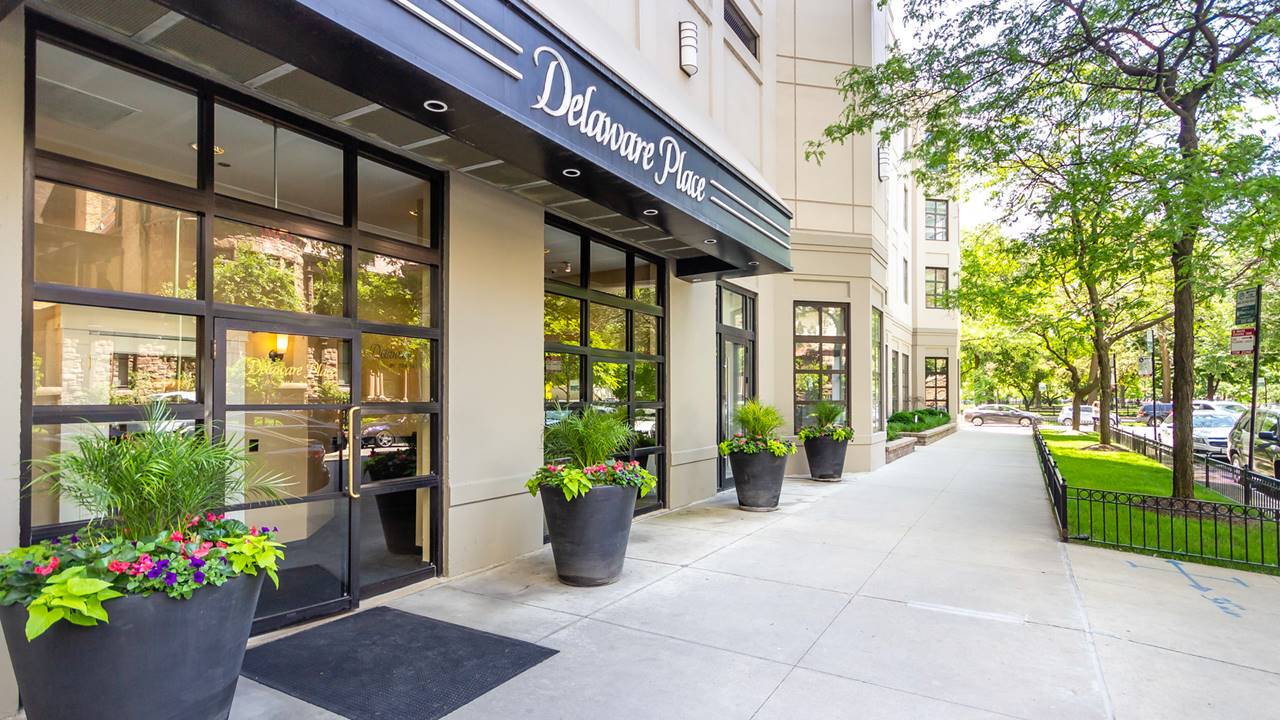 33 W Delaware, Unit 7A, Chicago, IL 60610 - Near North