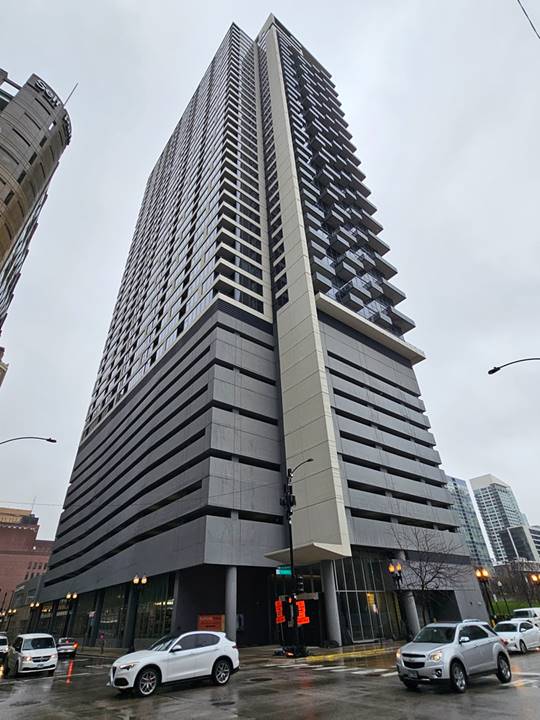 235 W Van Buren, Apt 2202, Chicago, IL 60607 - The Loop