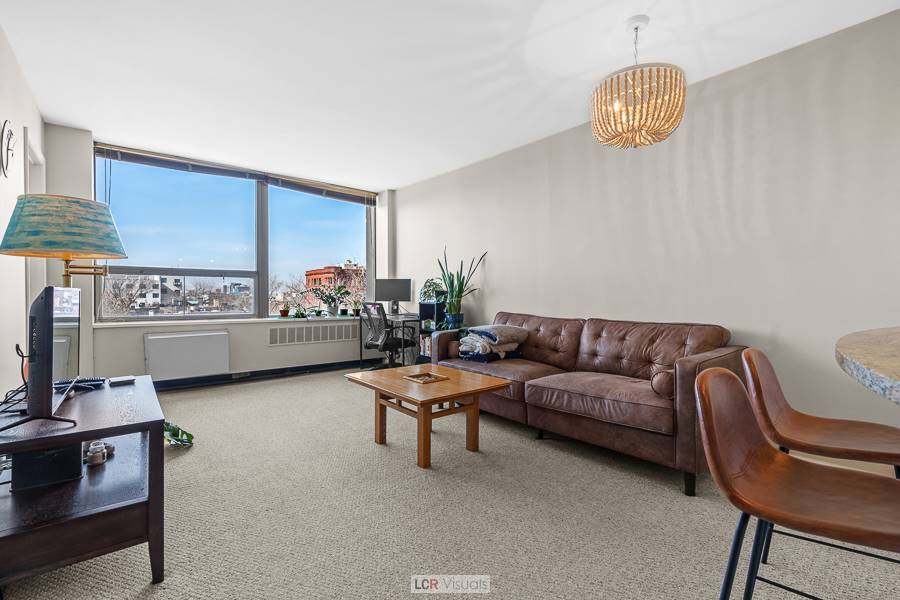1455 N Sandburg, Unit 605, Chicago, IL 60610 - Old Town