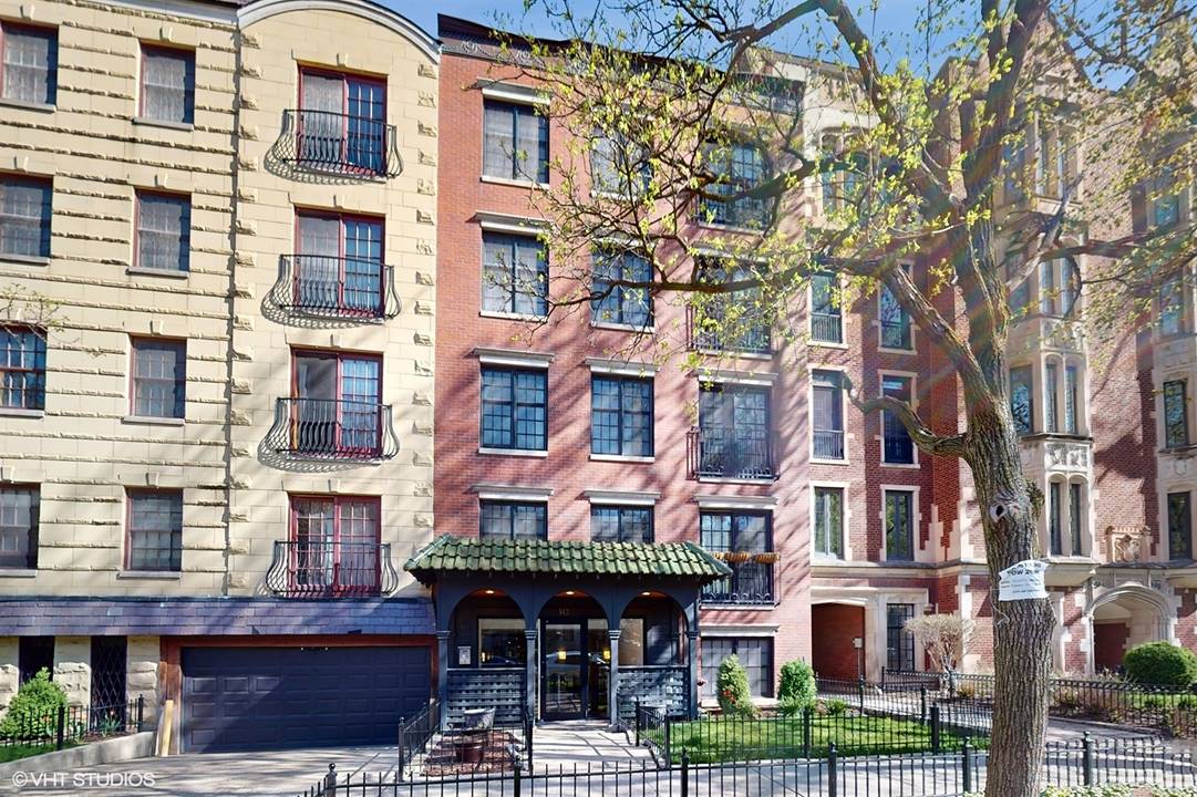 512 W Barry, Unit 307, Chicago, IL 60657 - Lakeview