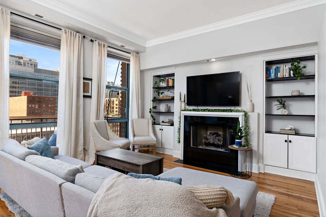 165 N Canal, Unit 630, Chicago, IL 60606 - The Loop