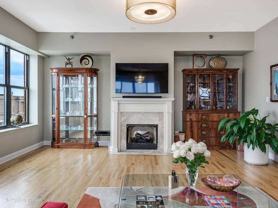 41 E 8th, Unit 3305, Chicago, IL 60605 - South Loop