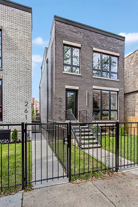 2614 W Evergreen, Chicago, IL 60622 - Humboldt Park