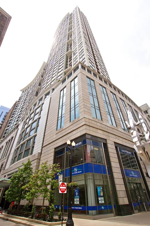 130 N Garland, Apt 2702, Chicago, IL 60602 - The Loop